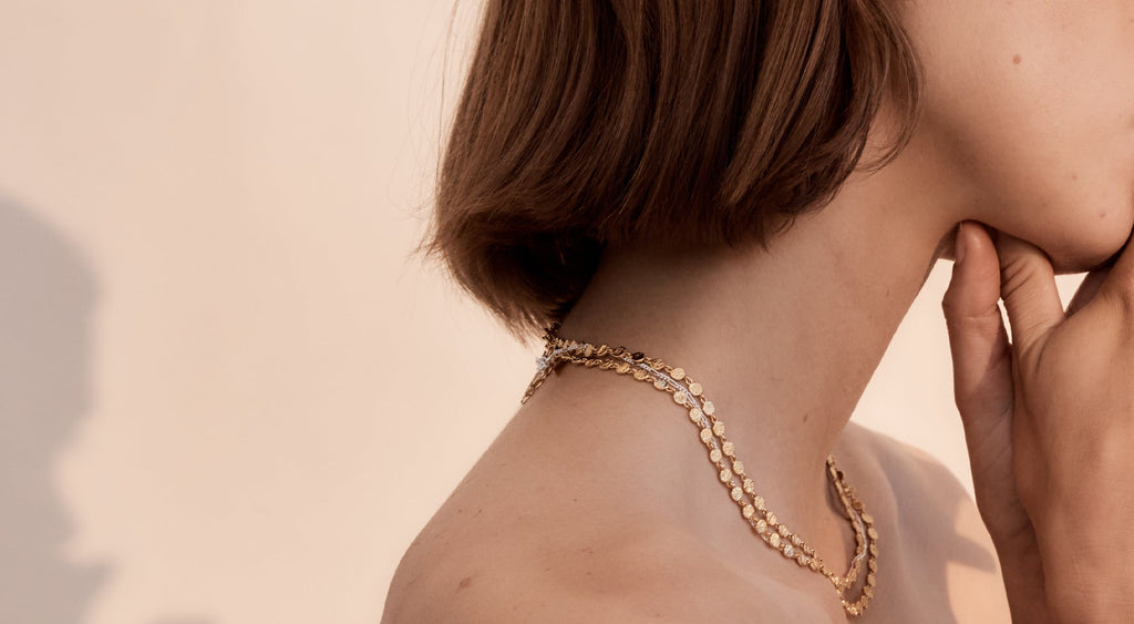 How to Layer Your Necklaces: A Stylish Guide for Elevating Your Look ...
